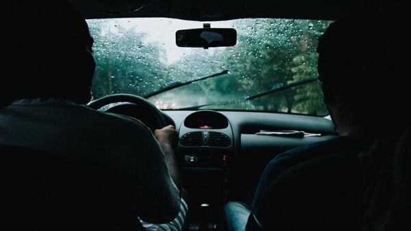 Navigating the Rainy Road: Tips to Prepare Your Vehicle for Wet Weather ...
